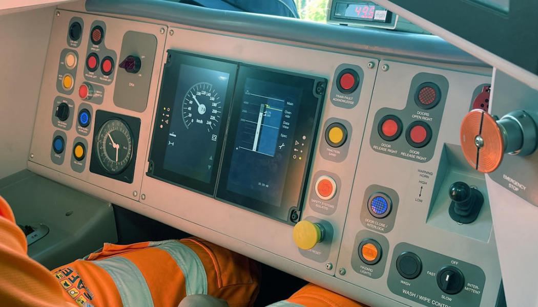 Alstom testar digitalt signalsystem på brittiska passagerartåg ...