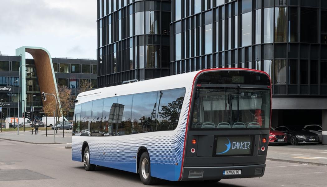 Dancer Bus debuterade med elektriska stadsbussar på mässan Busworld ...